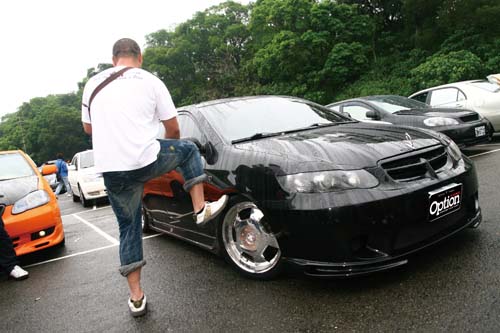 Altis純正VIP式樣打造 | 未分類 | CARNEWS