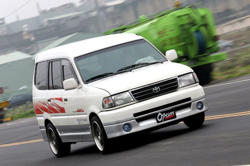 引擎移植動力強化術 Toyota Zace Surf 1JZ-GTE | 未分類 | CARNEWS