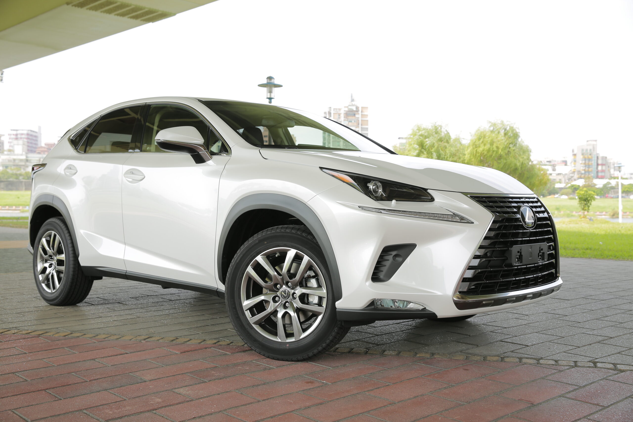 2018 LEXUS NX200 次世代勁旅再進化 | 未分類 | CARNEWS