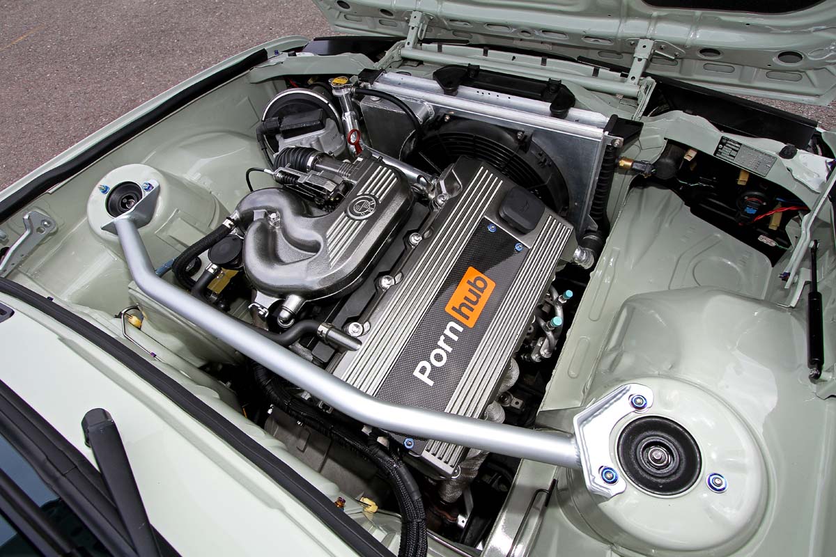 老車翻新更耀眼BMW E30 316 Coupe(中) 更換引擎馬力直達180hp | 未分類 | CARNEWS