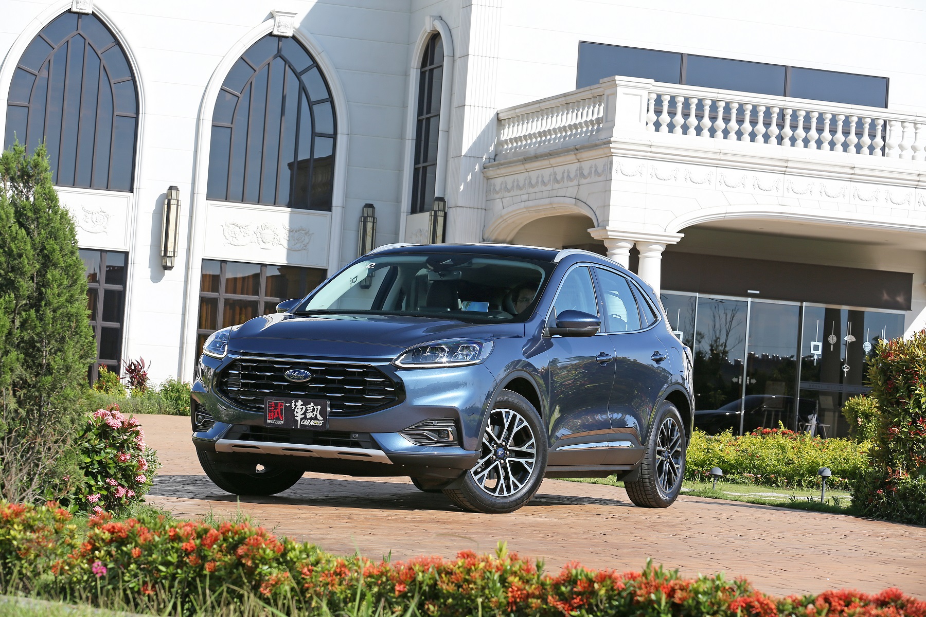 均衡、質感之作 Ford Kuga EcoBoost 180 | 試駕體驗 | CARNEWS