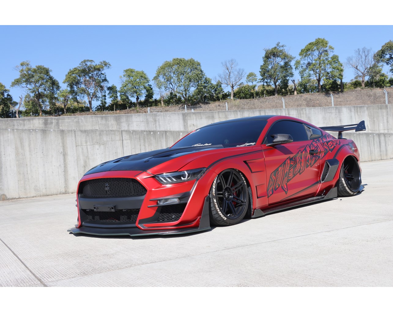 [改裝實戰] 超霸氣狂馬(上) Ford Mustang V8 5.0L | 改裝實戰 | CARNEWS