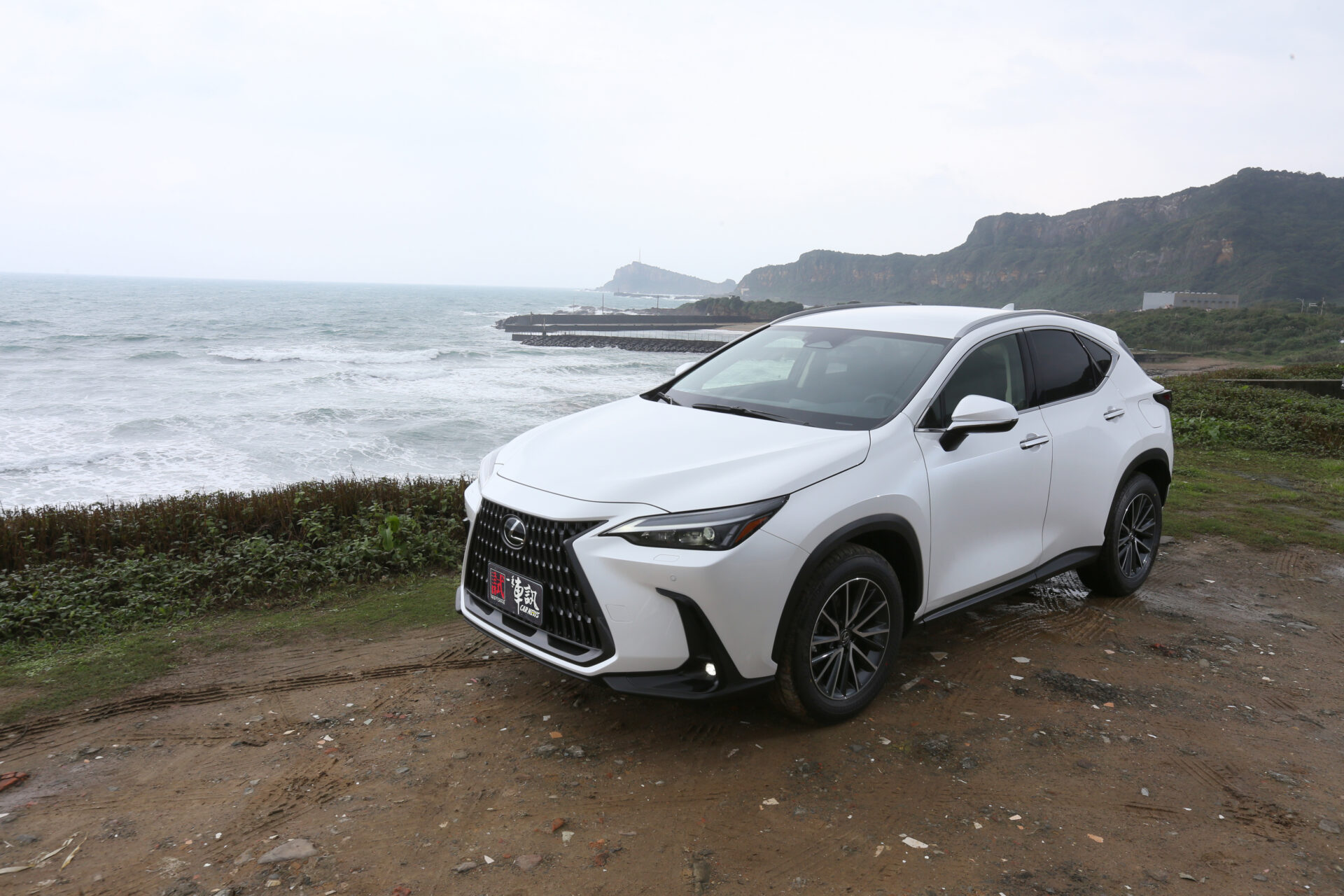 [試駕] 重量級入門主力 Lexus NX 200 | 試駕體驗 | CARNEWS