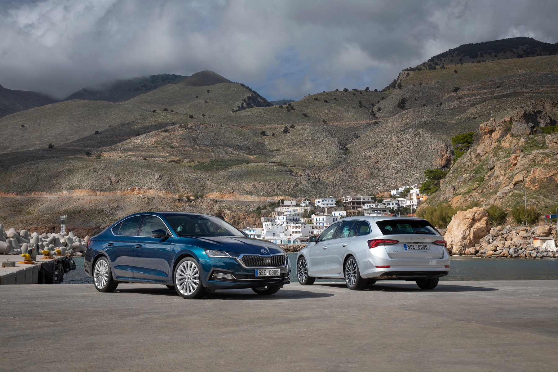 【2022 Taiwan Car Of The Years Awards 最佳進口中型車～】智勇雙全綜合體 Skoda Octavia | 一手企劃 | CARNEWS