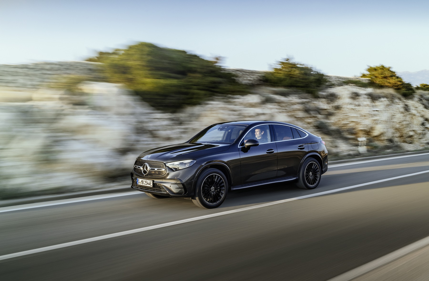 帥勁跑旅Mercedes-Benz GLC Coupe | 新聞快訊 | CARNEWS