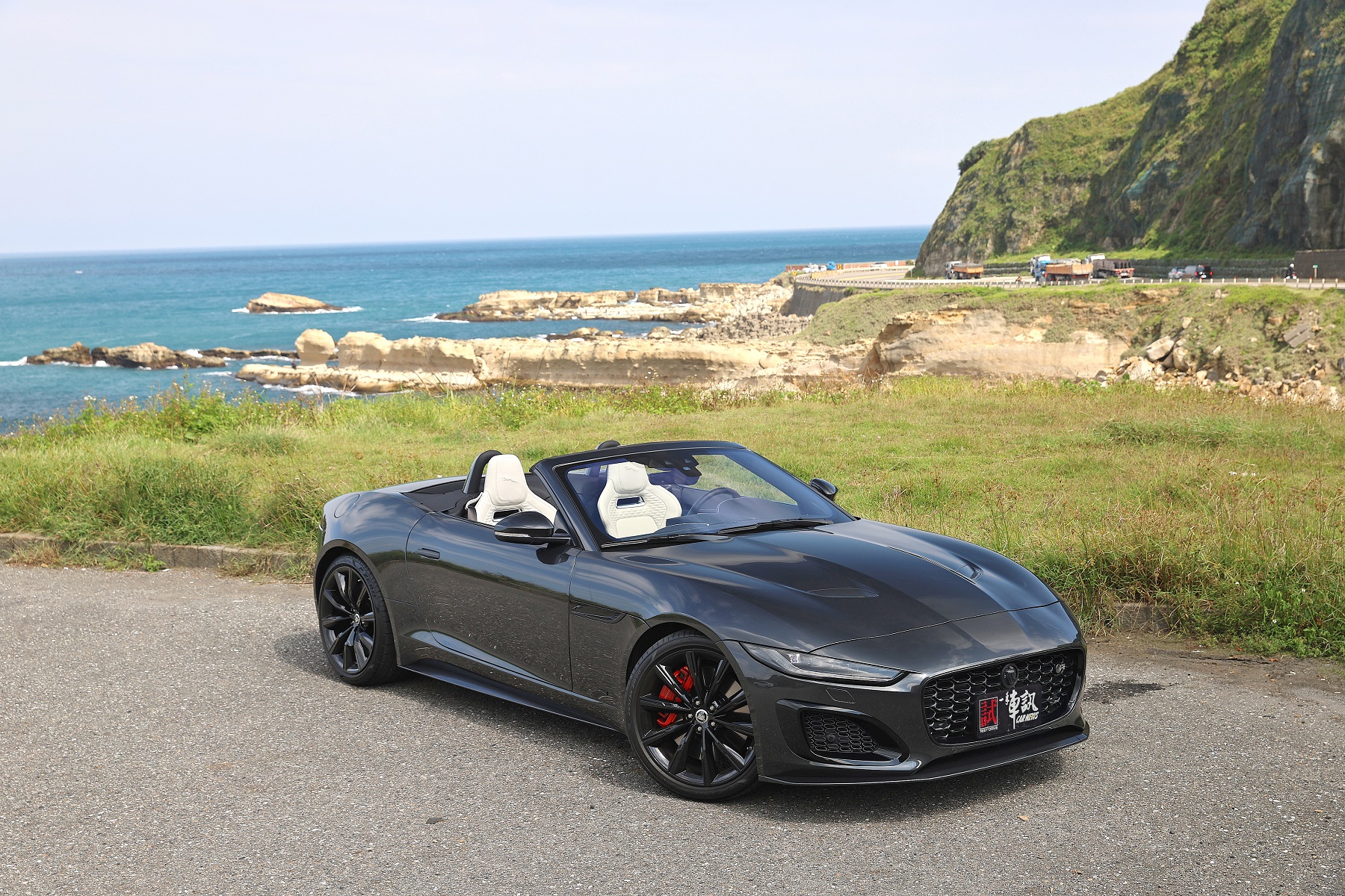 【一手試駕】上空絕美獵豹Jaguar F-Type R75 Convertible | 試駕體驗 | CARNEWS