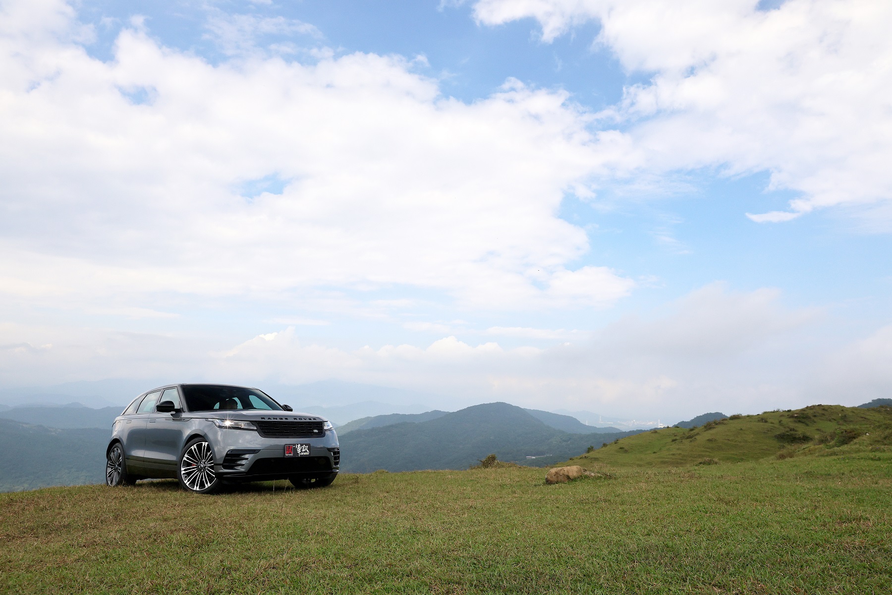 【一手試駕】極簡之美Range Rover Velar P250 Dynamic SE | 試駕體驗 | CARNEWS