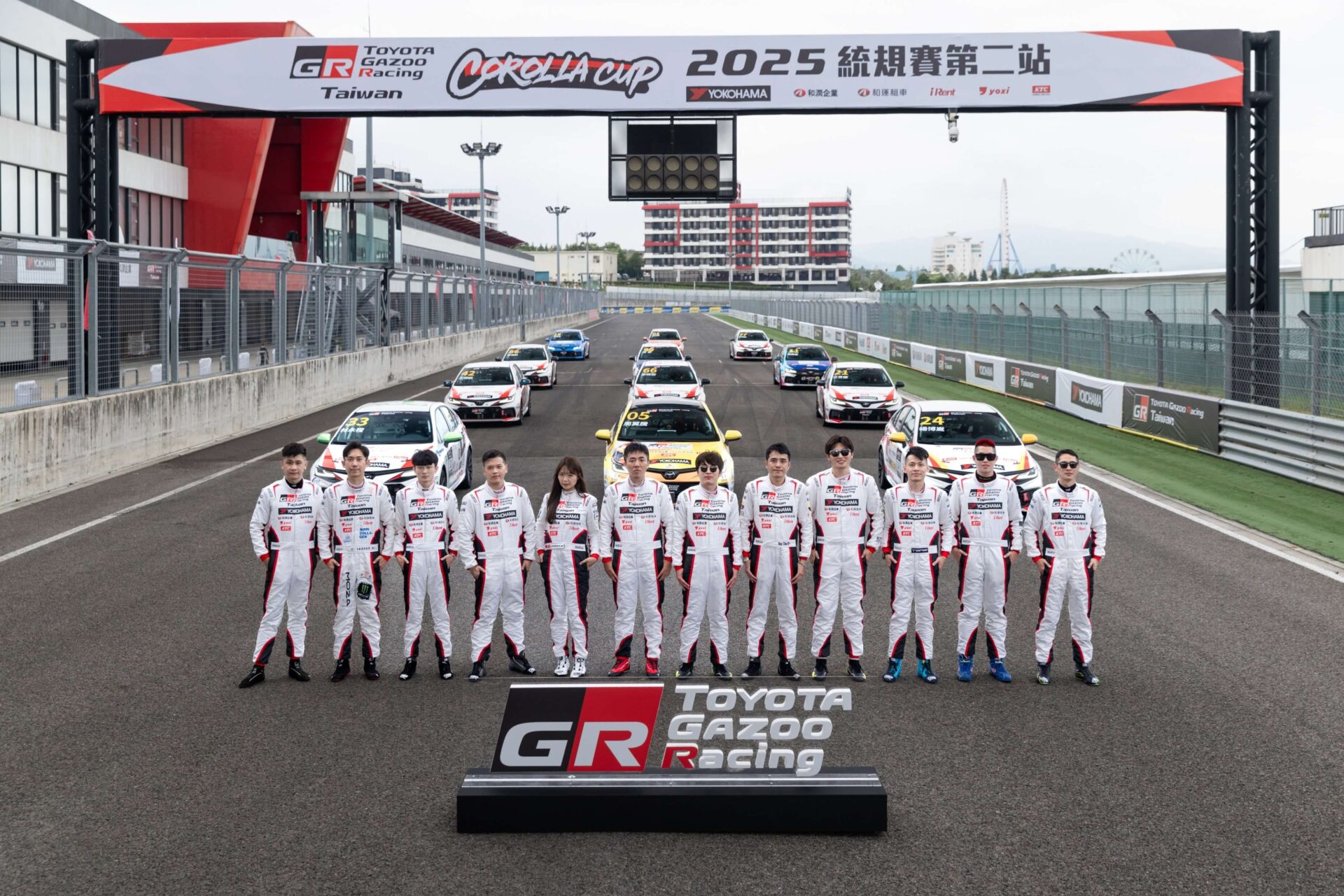 TOYOTA GAZOO Racing Corolla Cup 2025統規賽第二站賽道湧現近兩千名觀眾，總冠軍之爭進入倒數 | 改裝資訊 | CARNEWS